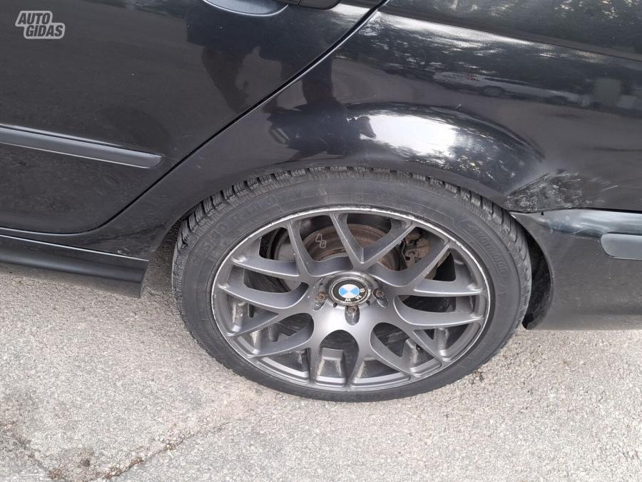 Black BMW 320 2004 in Pakruojis, with an engine capacity of 2.00 L and mileage of 315 thousand km for 1800 €, photo 17 on AUTOMOTO.COM.LV