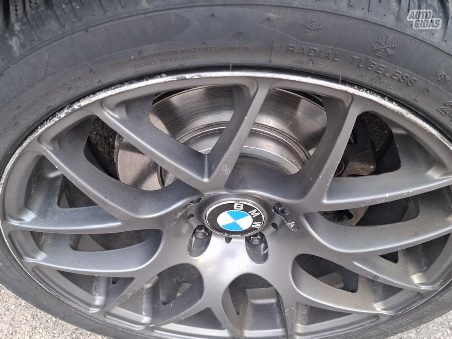 Black BMW 320 2004 in Pakruojis, with an engine capacity of 2.00 L and mileage of 315 thousand km for 1800 €, photo 18 on AUTOMOTO.COM.LV