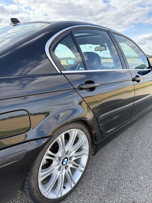 Black BMW 320 2004 in Joniskis, with an engine capacity of 2.00 L and mileage of 339 thousand km for 1500 €, photo 4 on AUTOMOTO.COM.LV