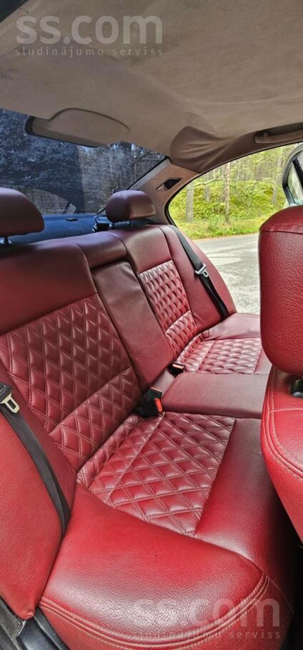 Melns BMW 320 2004 Jūrmala, ar dzinēja tilpumu 2.00 L un nobraukumu 385 tūkst. km par 1300 €, foto 8 vietnē AUTOMOTO.COM.LV