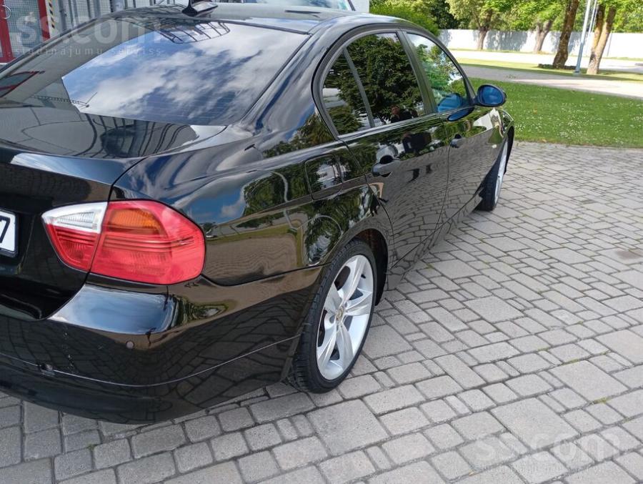 Melns BMW 320 2005 Rīga, ar dzinēja tilpumu 2.00 L un nobraukumu 230 tūkst. km par 2500 €, foto 5 vietnē AUTOMOTO.COM.LV