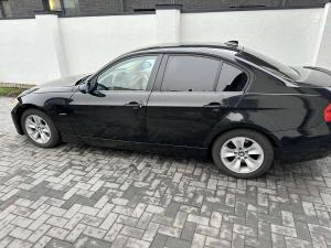 Melns BMW 320 2005 Kauņa, ar dzinēja tilpumu 2.00 L un nobraukumu 208 tūkst. km par 4100 €, foto 6 vietnē AUTOMOTO.COM.LV