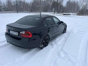 Black BMW 320 2005 in Kaunas, with an engine capacity of 2.00 L and mileage of 416 thousand km for 2600 €, photo 6 on AUTOMOTO.COM.LV