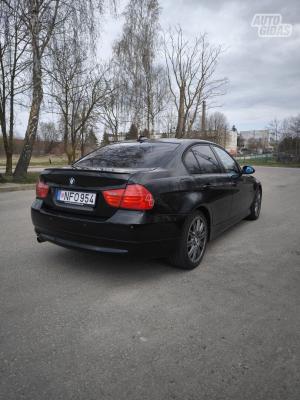 Melns BMW 320 2005 Alīta, ar dzinēja tilpumu 2.00 L un nobraukumu 380 tūkst. km par 3650 €, foto 4 vietnē AUTOMOTO.COM.LV