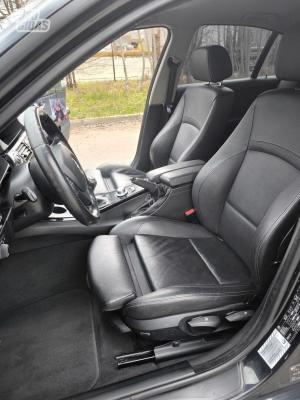 Melns BMW 320 2005 Alīta, ar dzinēja tilpumu 2.00 L un nobraukumu 380 tūkst. km par 3650 €, foto 8 vietnē AUTOMOTO.COM.LV