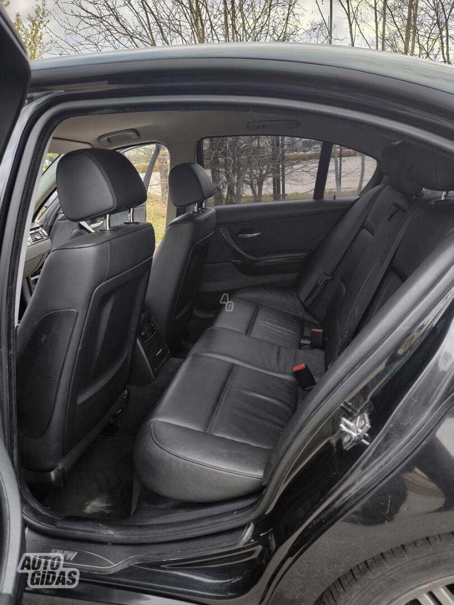Melns BMW 320 2005 Alīta, ar dzinēja tilpumu 2.00 L un nobraukumu 380 tūkst. km par 3650 €, foto 9 vietnē AUTOMOTO.COM.LV