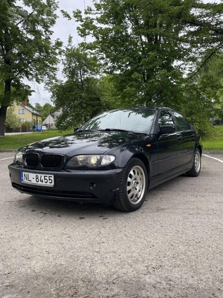 Black BMW 320 2005 in Jekabpils, with an engine capacity of 2.00 L and mileage of 379 thousand km for 2750 €, photo 1 on AUTOMOTO.COM.LV