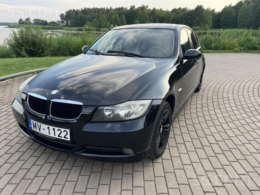 Melns BMW 320 2005 Rīga, ar dzinēja tilpumu 2.00 L un nobraukumu 211 tūkst. km par 3690 €, foto 3 vietnē AUTOMOTO.COM.LV