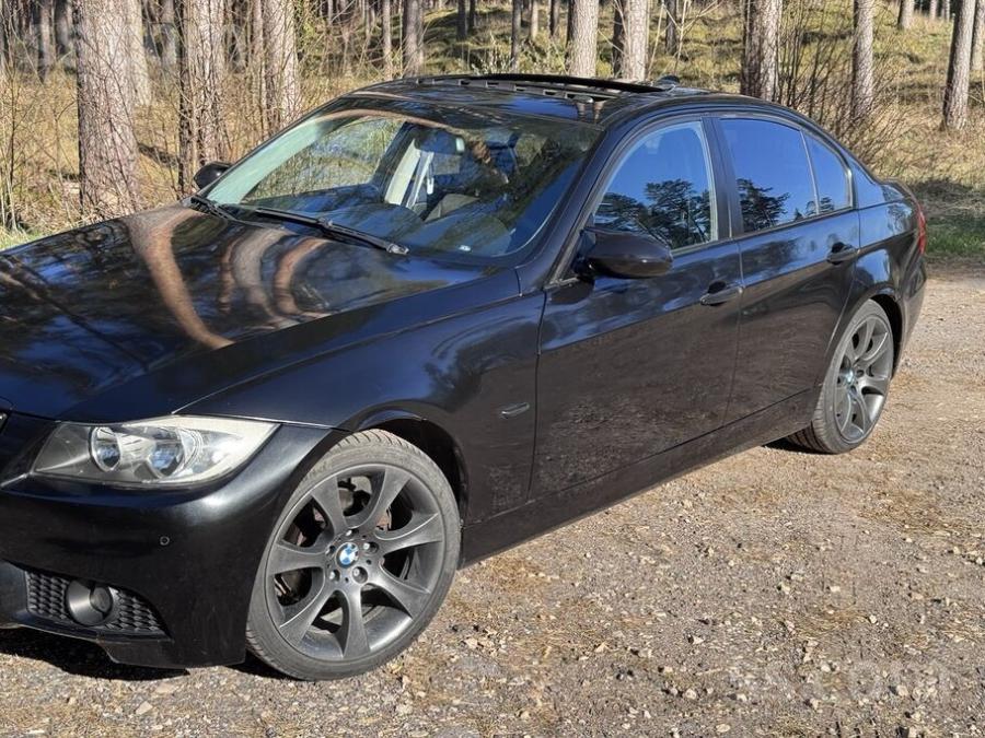 Melns BMW 320 2005 Rīga, ar dzinēja tilpumu 2.00 L un nobraukumu 308 tūkst. km par 4100 €, foto 6 vietnē AUTOMOTO.COM.LV