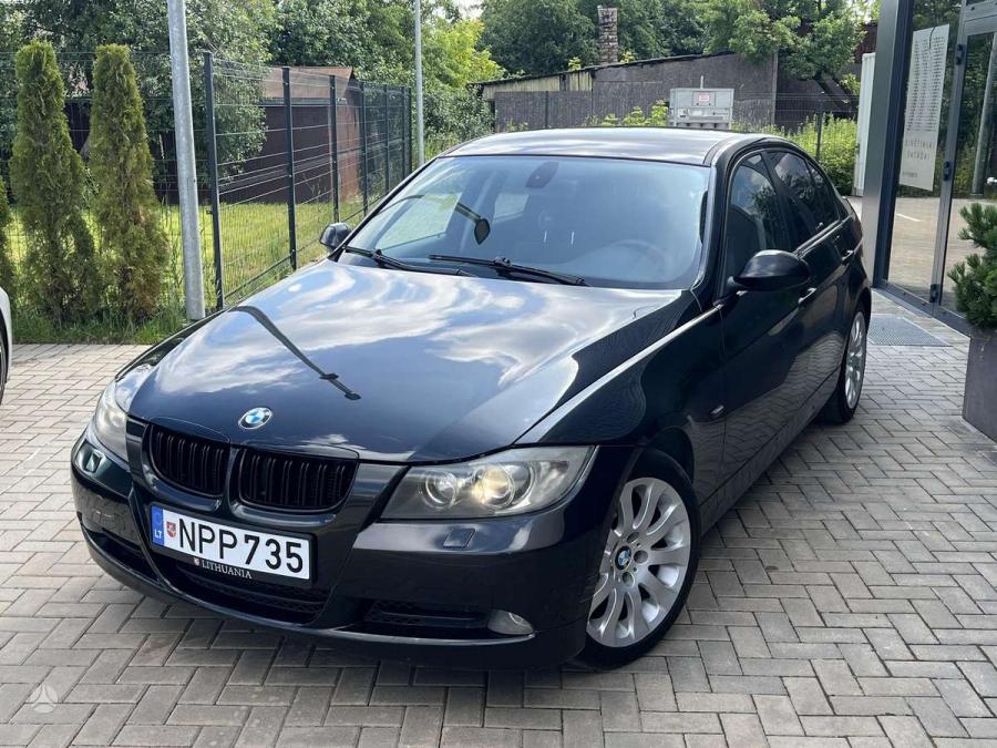 Melns BMW 320 2005 Kauņa, ar dzinēja tilpumu 2.00 L un nobraukumu 341 tūkst. km par 2500 €, foto 3 vietnē AUTOMOTO.COM.LV