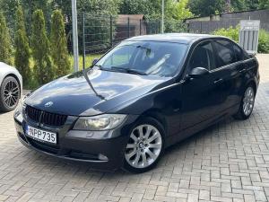 Melns BMW 320 2005 Kauņa, ar dzinēja tilpumu 2.00 L un nobraukumu 341 tūkst. km par 2500 €, foto 5 vietnē AUTOMOTO.COM.LV
