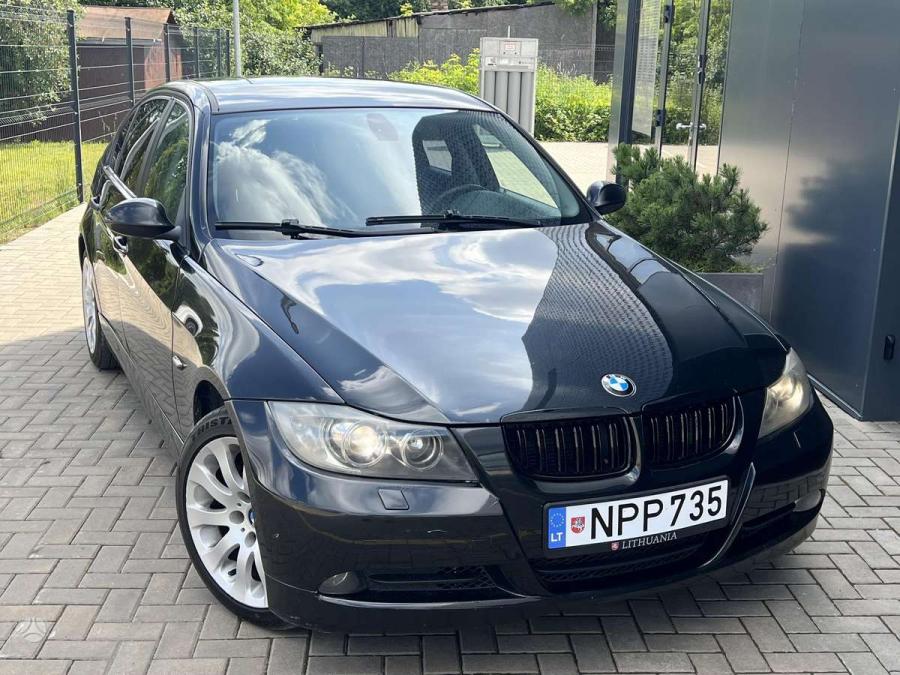 Melns BMW 320 2005 Kauņa, ar dzinēja tilpumu 2.00 L un nobraukumu 341 tūkst. km par 2500 €, foto 6 vietnē AUTOMOTO.COM.LV