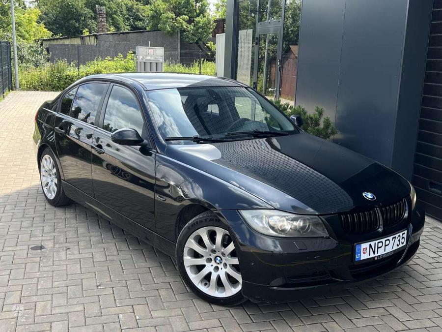 Melns BMW 320 2005 Kauņa, ar dzinēja tilpumu 2.00 L un nobraukumu 341 tūkst. km par 2500 €, foto 7 vietnē AUTOMOTO.COM.LV