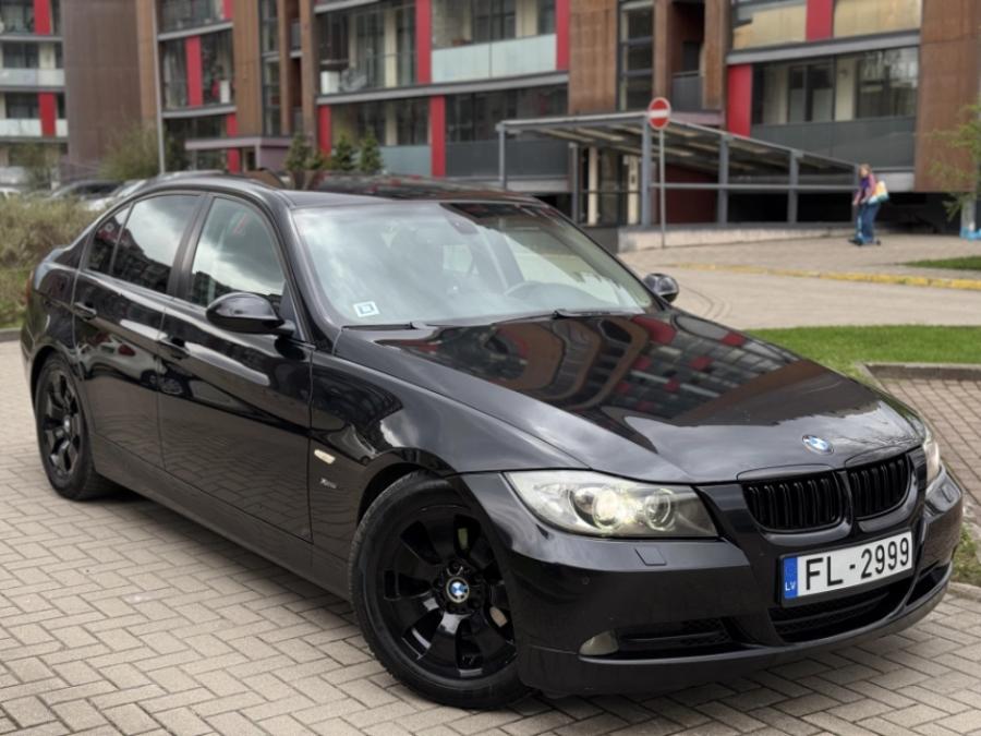 Melns BMW 320 2005 Rīga, ar dzinēja tilpumu 2.00 L un nobraukumu 379 tūkst. km par 3990 €, foto 1 vietnē AUTOMOTO.COM.LV