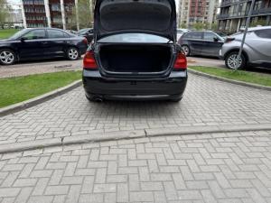 Melns BMW 320 2005 Rīga, ar dzinēja tilpumu 2.00 L un nobraukumu 379 tūkst. km par 3990 €, foto 7 vietnē AUTOMOTO.COM.LV