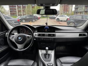 Melns BMW 320 2005 Rīga, ar dzinēja tilpumu 2.00 L un nobraukumu 379 tūkst. km par 3990 €, foto 10 vietnē AUTOMOTO.COM.LV