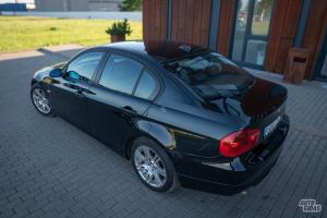 Черный БМВ 320 2005 в Каунас, объемом двигателя 2.00 л и пробегом 350 тыс. км за 4650 €, фото 8 на AUTOMOTO.COM.LV