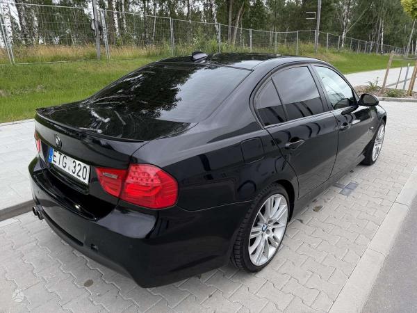 Black BMW 320 2005 in Vilnius, with an engine capacity of 2.00 L and mileage of 420 thousand km for 3999 €, photo 5 on AUTOMOTO.COM.LV