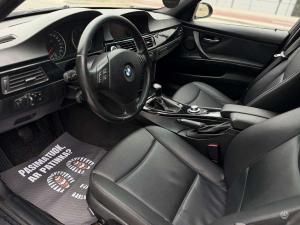 Melns BMW 320 2005 Viļņa, ar dzinēja tilpumu 2.00 L un nobraukumu 420 tūkst. km par 3999 €, foto 27 vietnē AUTOMOTO.COM.LV