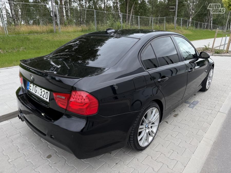 Melns BMW 320 2005 Viļņa, ar dzinēja tilpumu 2.00 L un nobraukumu 420 tūkst. km par 3650 €, foto 6 vietnē AUTOMOTO.COM.LV