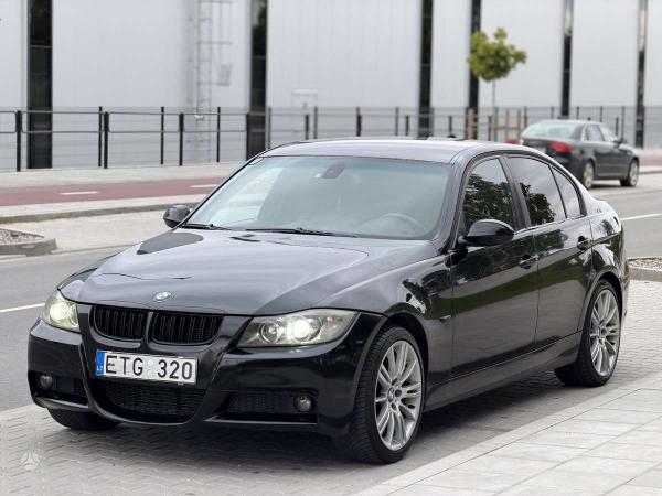 Black BMW 320 2005 in Vilnius, with an engine capacity of 2.00 L and mileage of 420 thousand km for 3450 €, photo 1 on AUTOMOTO.COM.LV