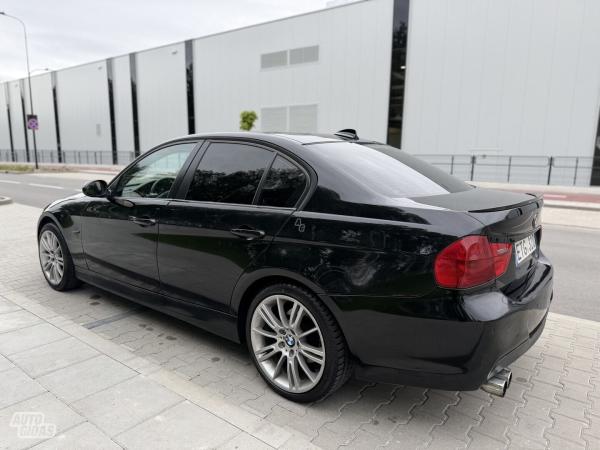 Melns BMW 320 2005 Viļņa, ar dzinēja tilpumu 2.00 L un nobraukumu 420 tūkst. km par 3350 €, foto 7 vietnē AUTOMOTO.COM.LV
