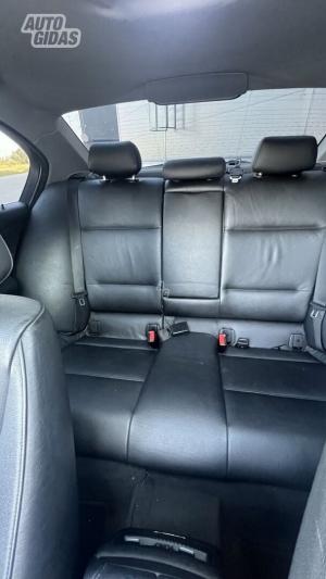 Black BMW 320 2005 in Siauliai, with an engine capacity of 2.00 L and mileage of 352 thousand km for 3500 €, photo 7 on AUTOMOTO.COM.LV