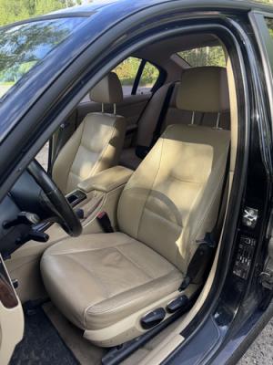 Melns BMW 320 2005 Tallina, ar dzinēja tilpumu 2.00 L un nobraukumu 213 tūkst. km par 4250 €, foto 10 vietnē AUTOMOTO.COM.LV