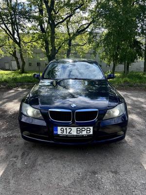 Melns BMW 320 2005 Tallina, ar dzinēja tilpumu 2.00 L un nobraukumu 213 tūkst. km par 4250 €, foto 18 vietnē AUTOMOTO.COM.LV