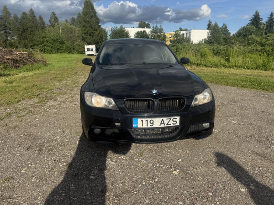 Melns BMW 320 2005 Tartu, ar dzinēja tilpumu 0.00 L un nobraukumu 325 tūkst. km par 2700 €, foto 5 vietnē AUTOMOTO.COM.LV