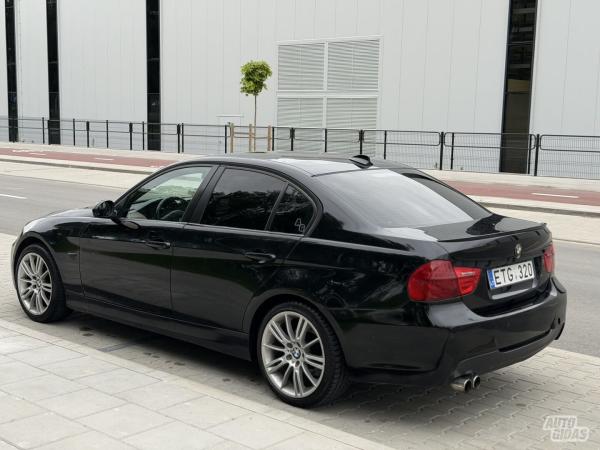 Black BMW 320 2005 in Vilnius, with an engine capacity of 2.00 L and mileage of 400 thousand km for 3299 €, photo 7 on AUTOMOTO.COM.LV