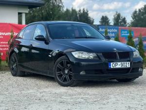 Black BMW 320 2005 in Jelgava, with an engine capacity of 2.00 L and mileage of 350 thousand km for 2990 €, photo 4 on AUTOMOTO.COM.LV