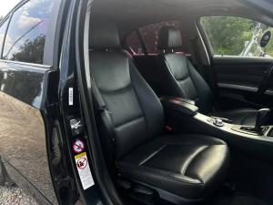 Black BMW 320 2005 in Jelgava, with an engine capacity of 2.00 L and mileage of 350 thousand km for 2990 €, photo 10 on AUTOMOTO.COM.LV