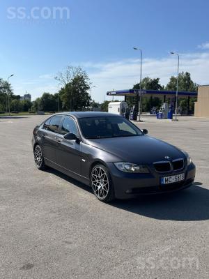 Черный БМВ 320 2005 в Тукумс, объемом двигателя 2.00 л и пробегом 265 тыс. км за 3750 €, фото 3 на AUTOMOTO.COM.LV