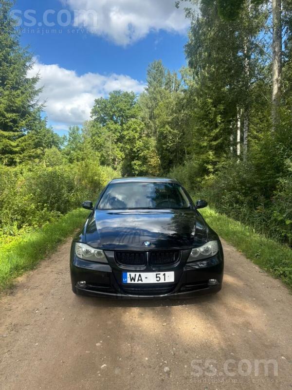 Melns BMW 320 2005 Balvi, ar dzinēja tilpumu 2.00 L un nobraukumu 0 tūkst. km par 4000 €, foto 2 vietnē AUTOMOTO.COM.LV