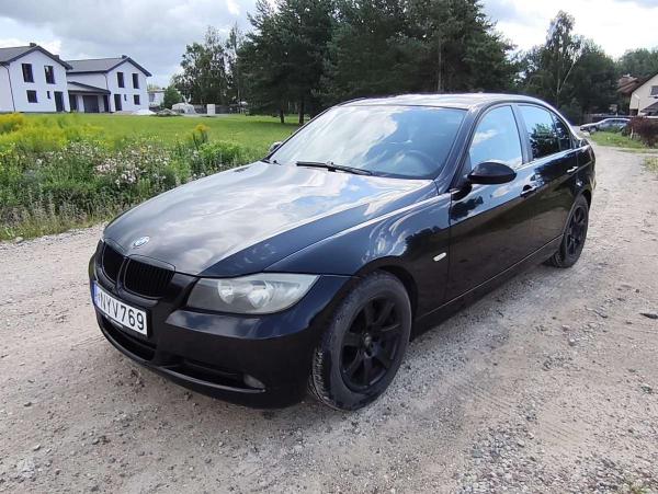 Melns BMW 320 2005 Viļņa, ar dzinēja tilpumu 2.00 L un nobraukumu 395 tūkst. km par 1500 €, foto 1 vietnē AUTOMOTO.COM.LV