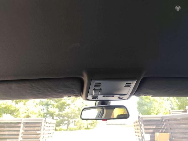 Melns BMW 320 2005 Viļņa, ar dzinēja tilpumu 2.00 L un nobraukumu 395 tūkst. km par 1500 €, foto 9 vietnē AUTOMOTO.COM.LV