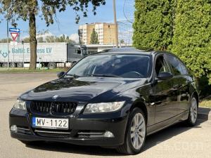 Melns BMW 320 2005 Rīga, ar dzinēja tilpumu 2.00 L un nobraukumu 215 tūkst. km par 2950 €, foto  vietnē AUTOMOTO.COM.LV