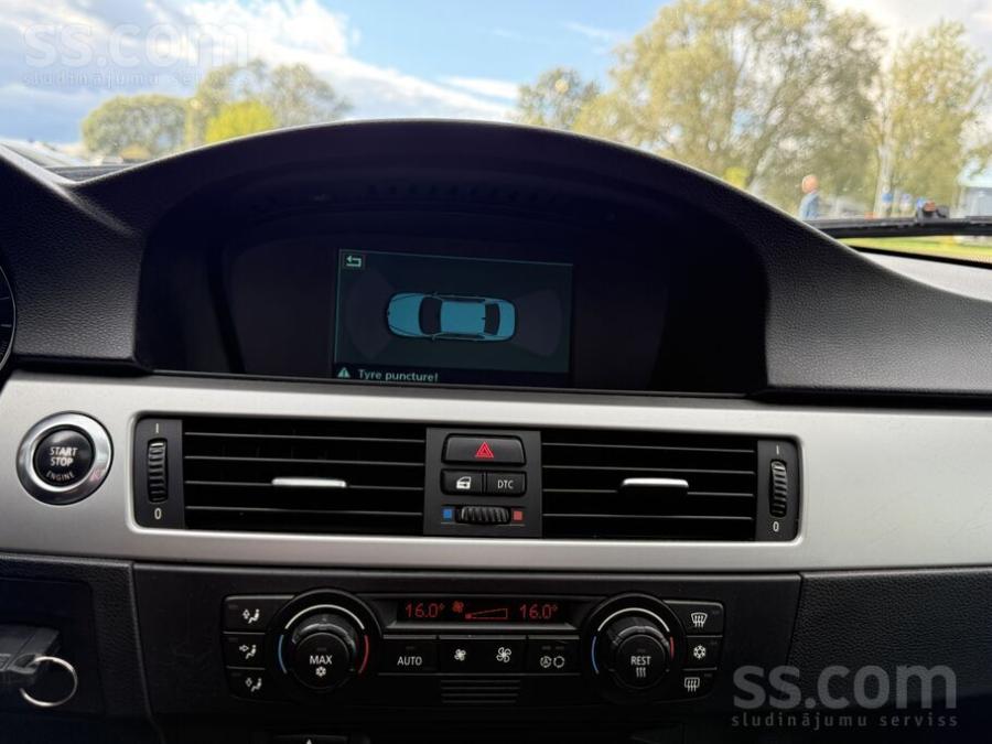 Black BMW 320 2005 in Riga, with an engine capacity of 2.00 L and mileage of 215 thousand km for 2950 €, photo 11 on AUTOMOTO.COM.LV