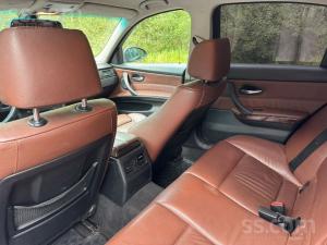 Melns BMW 320 2005 Rīga, ar dzinēja tilpumu 2.00 L un nobraukumu 323 tūkst. km par 3800 €, foto 12 vietnē AUTOMOTO.COM.LV
