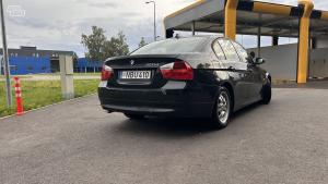 Melns BMW 320 2005 Kauņa, ar dzinēja tilpumu 2.00 L un nobraukumu 400 tūkst. km par 2400 €, foto 6 vietnē AUTOMOTO.COM.LV
