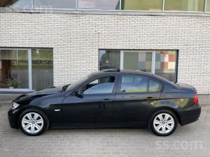 Black BMW 320 2006 in Balvi, with an engine capacity of 2.00 L and mileage of 306 thousand km for 5200 €, photo 2 on AUTOMOTO.COM.LV