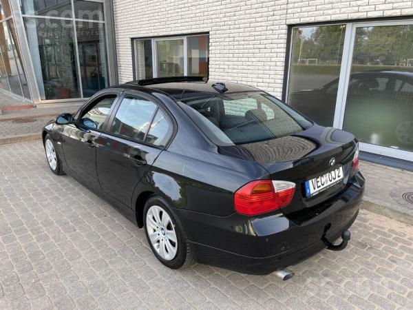 Black BMW 320 2006 in Balvi, with an engine capacity of 2.00 L and mileage of 306 thousand km for 4000 €, photo 3 on AUTOMOTO.COM.LV