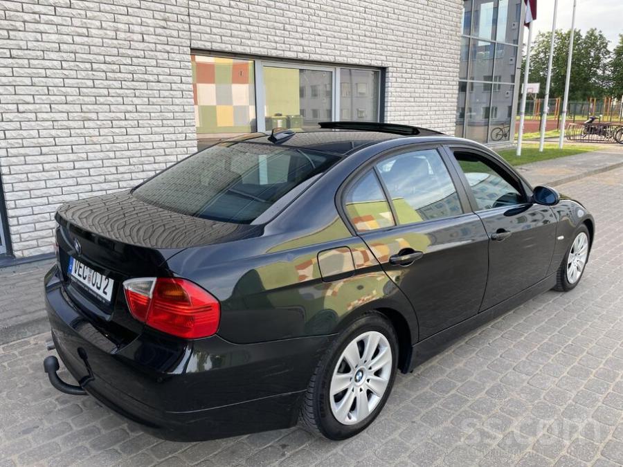 Black BMW 320 2006 in Balvi, with an engine capacity of 2.00 L and mileage of 306 thousand km for 5200 €, photo 5 on AUTOMOTO.COM.LV