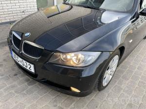 Black BMW 320 2006 in Balvi, with an engine capacity of 2.00 L and mileage of 306 thousand km for 5200 €, photo 9 on AUTOMOTO.COM.LV