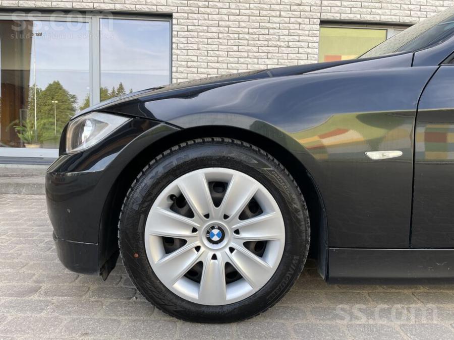 Black BMW 320 2006 in Balvi, with an engine capacity of 2.00 L and mileage of 306 thousand km for 5200 €, photo 10 on AUTOMOTO.COM.LV