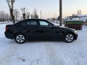 Black BMW 320 2006 in Ogre, with an engine capacity of 2.00 L and mileage of 261 thousand km for 3699 €, photo 8 on AUTOMOTO.COM.LV