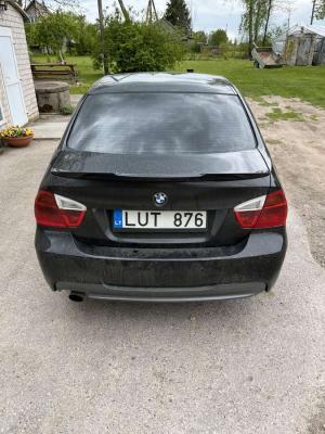 Black BMW 320 2006 in Marijampole, with an engine capacity of 2.00 L and mileage of 442 thousand km for 3000 €, photo 6 on AUTOMOTO.COM.LV