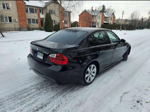 Black BMW 320 2006 in Vilkaviskis, with an engine capacity of 2.00 L and mileage of 176 thousand km for 4100 €, photo 2 on AUTOMOTO.COM.LV