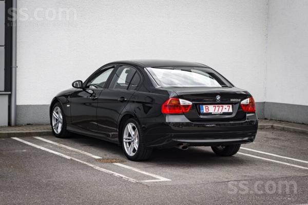 Black BMW 320 2006 in Riga, with an engine capacity of 2.00 L and mileage of 367 thousand km for 3850 €, photo 4 on AUTOMOTO.COM.LV